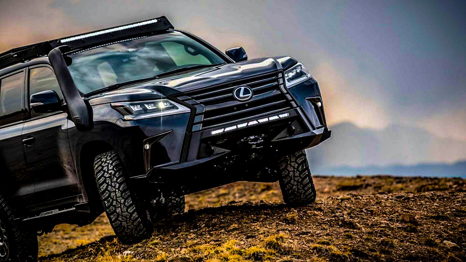 საექსპედიციო Lexus J201
