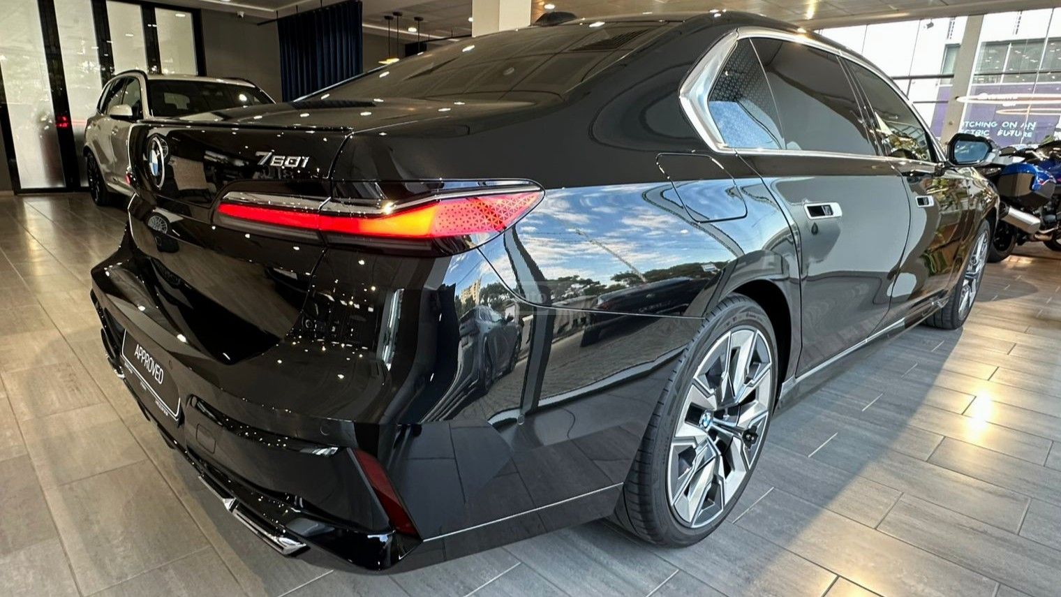 იყიდება BMW 760 2023 | MYAUTO.GE ავტომობილების ყიდვა გაყიდვა, გაქირავება