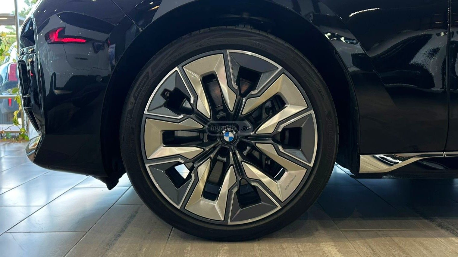 იყიდება BMW 760 2023 | MYAUTO.GE ავტომობილების ყიდვა გაყიდვა, გაქირავება