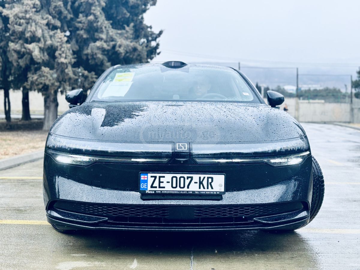 იყიდება Zeekr 007 2024 | MYAUTO.GE ავტომობილების ყიდვა გაყიდვა, გაქირავება