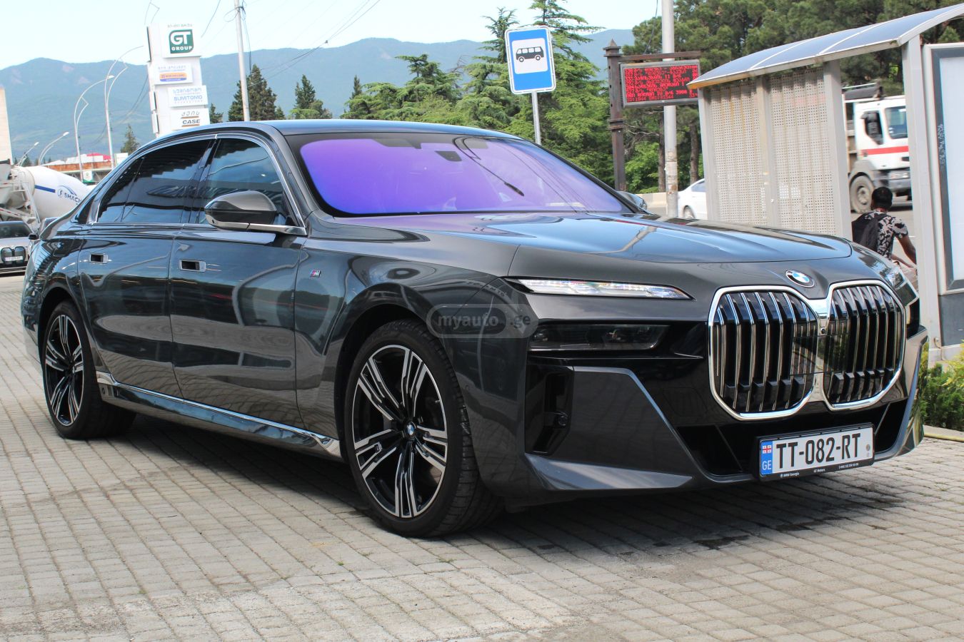 იყიდება BMW 760 2023 | MYAUTO.GE ავტომობილების ყიდვა გაყიდვა, გაქირავება