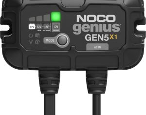 For sale ავტომანქანის დამქოქი ,,jump starter" ჯამპ სტარტერი. GOOLOO ...